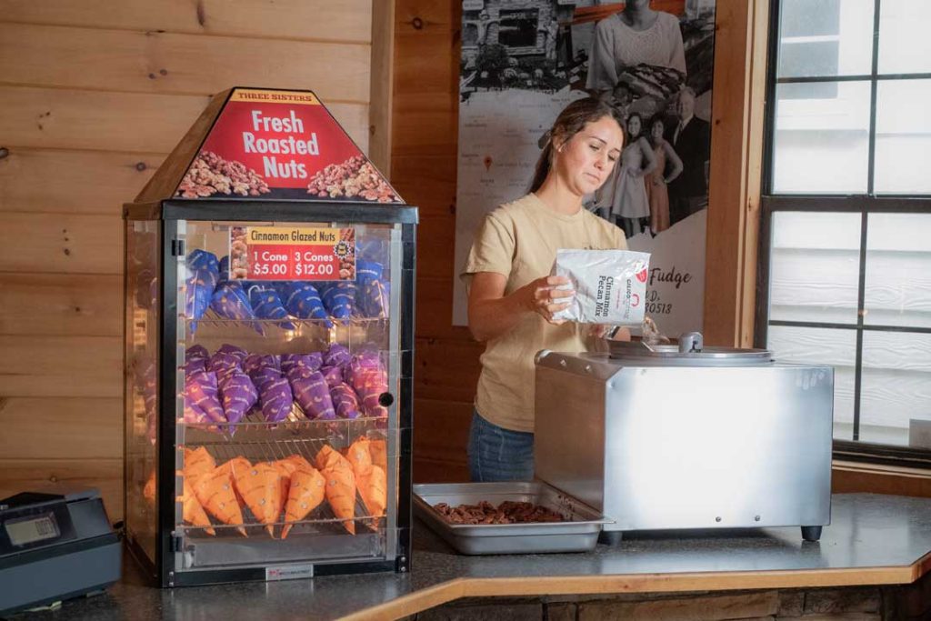 Nut Warmers & Merchandising – Calico Cottage